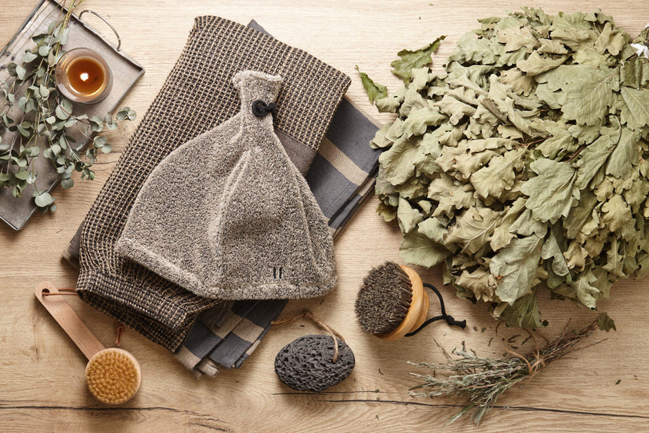 Sauna Pail Shower – Superior Saunas